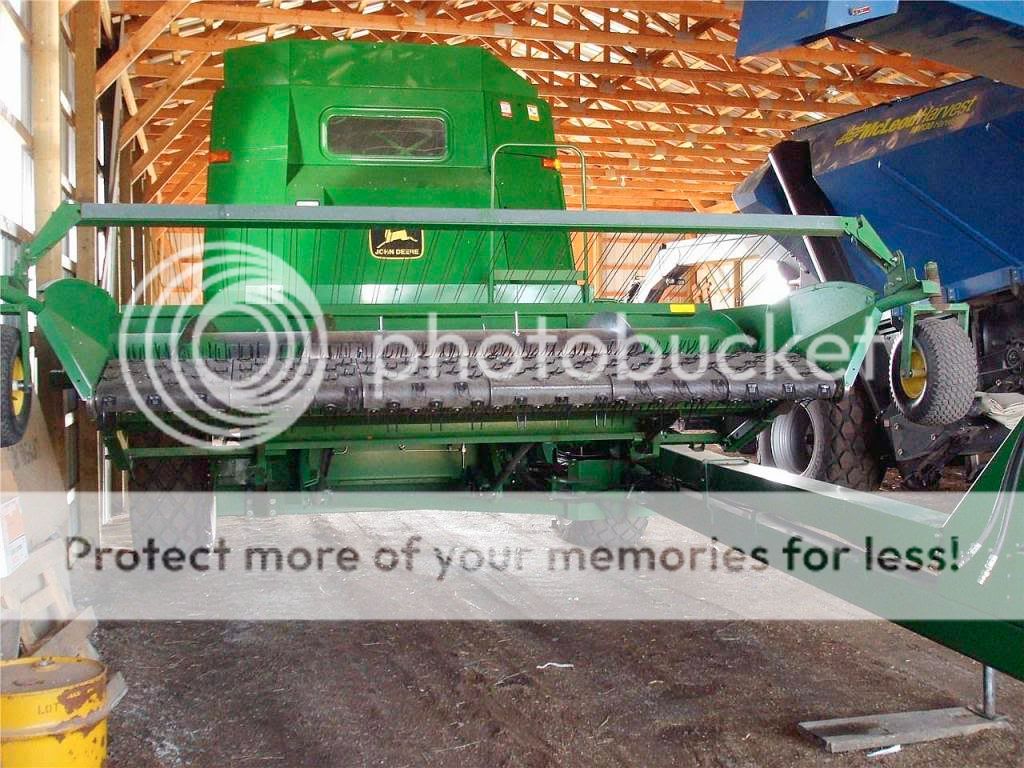 Does anyone have pictures of a John Deere 7721 | The Combine Forum